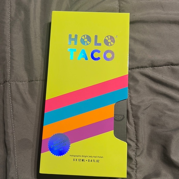Holotaco | Makeup | Holo Taco Retro Neon Collection Box With On The Go ...